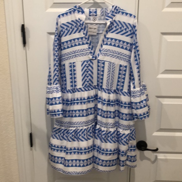 Arthur Jane Claire | Dresses | Nwt Arthur Jane Claire White Tiered Blue ...